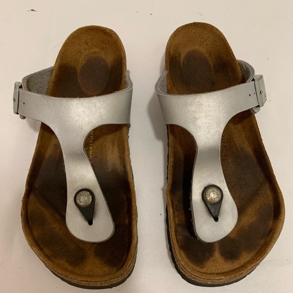 Birkenstock | Shoes | Birkenstock Gizeh Thong Sandals Silver Metallic T ...